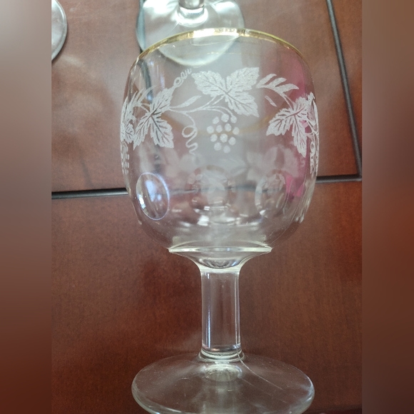 Barlett Collins | Dining | 4 Gobblet Glasses Barlett Collins Etched ...